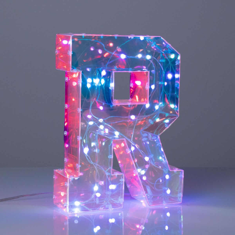 Lámpara letra r iluminada + hub usb - hipergol.com