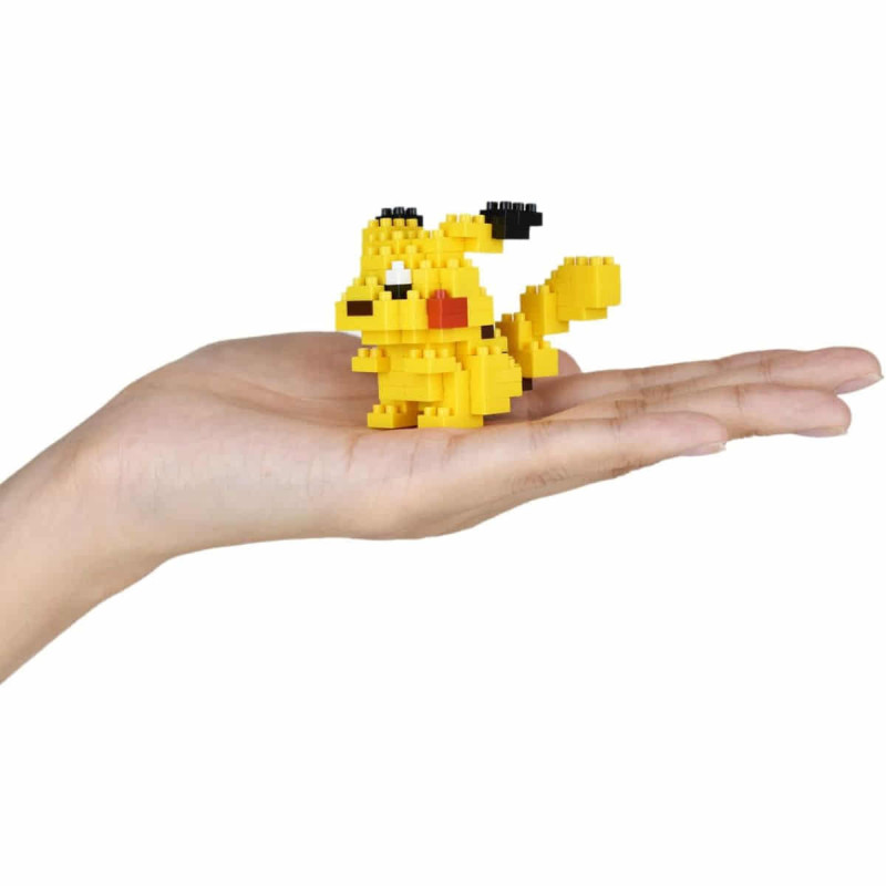Pikachu Nanoblock con 130 microbloques y diseño pixelado - hipergol.com